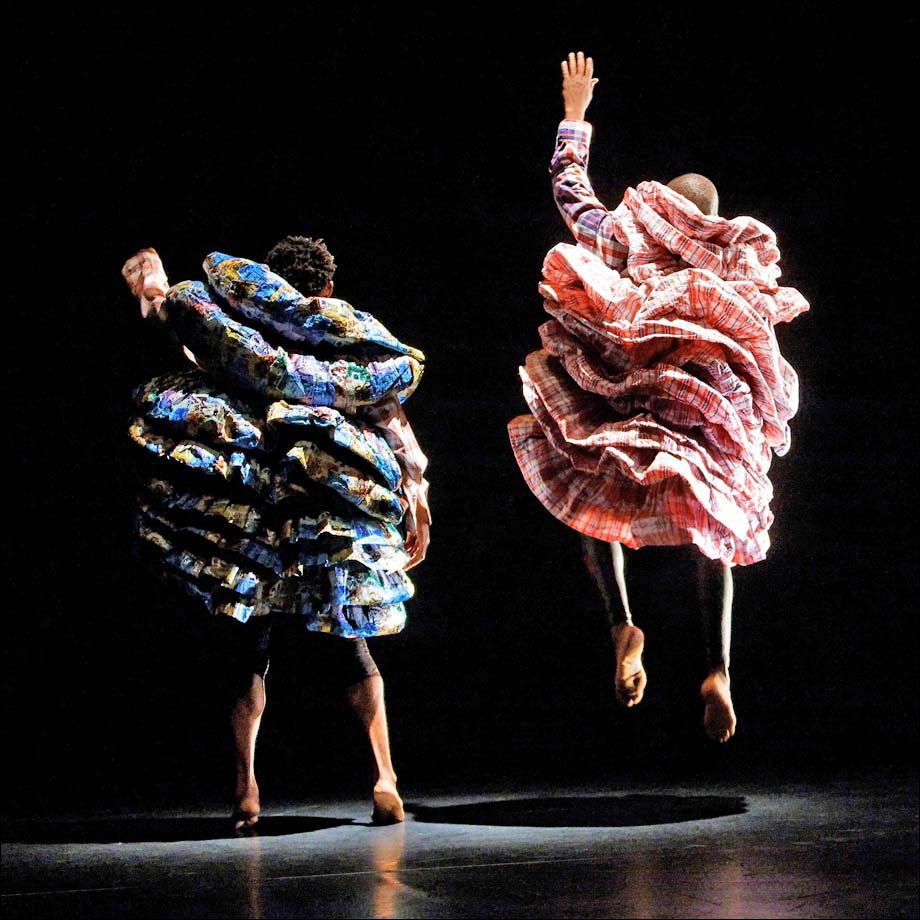 more more more...future - faustin linyukela - danse - manège de reims