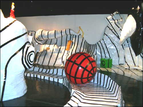 Anne Toth - A Topography of Junk - galerie Tinbox