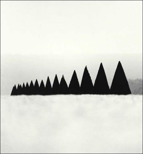 " France" : Michael Kenna, un photographe de paysage au style unique