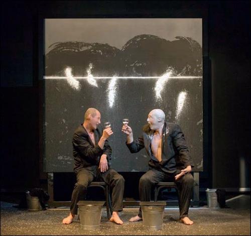 Paysage inconnu - Josef Nadj - Spectacle - Centquatre - Critique ...